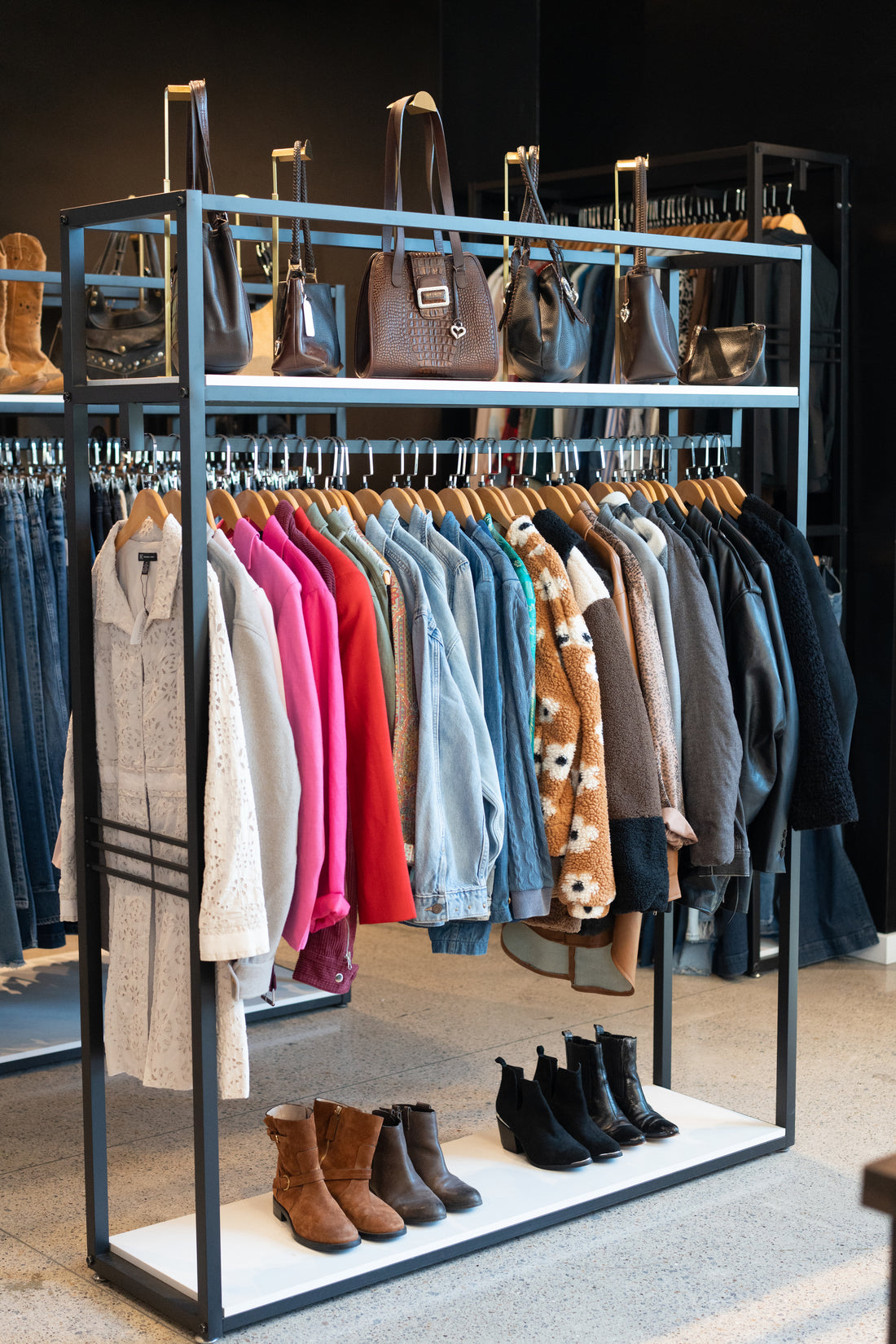 Ernest Grace - Buy, Sell & Trade